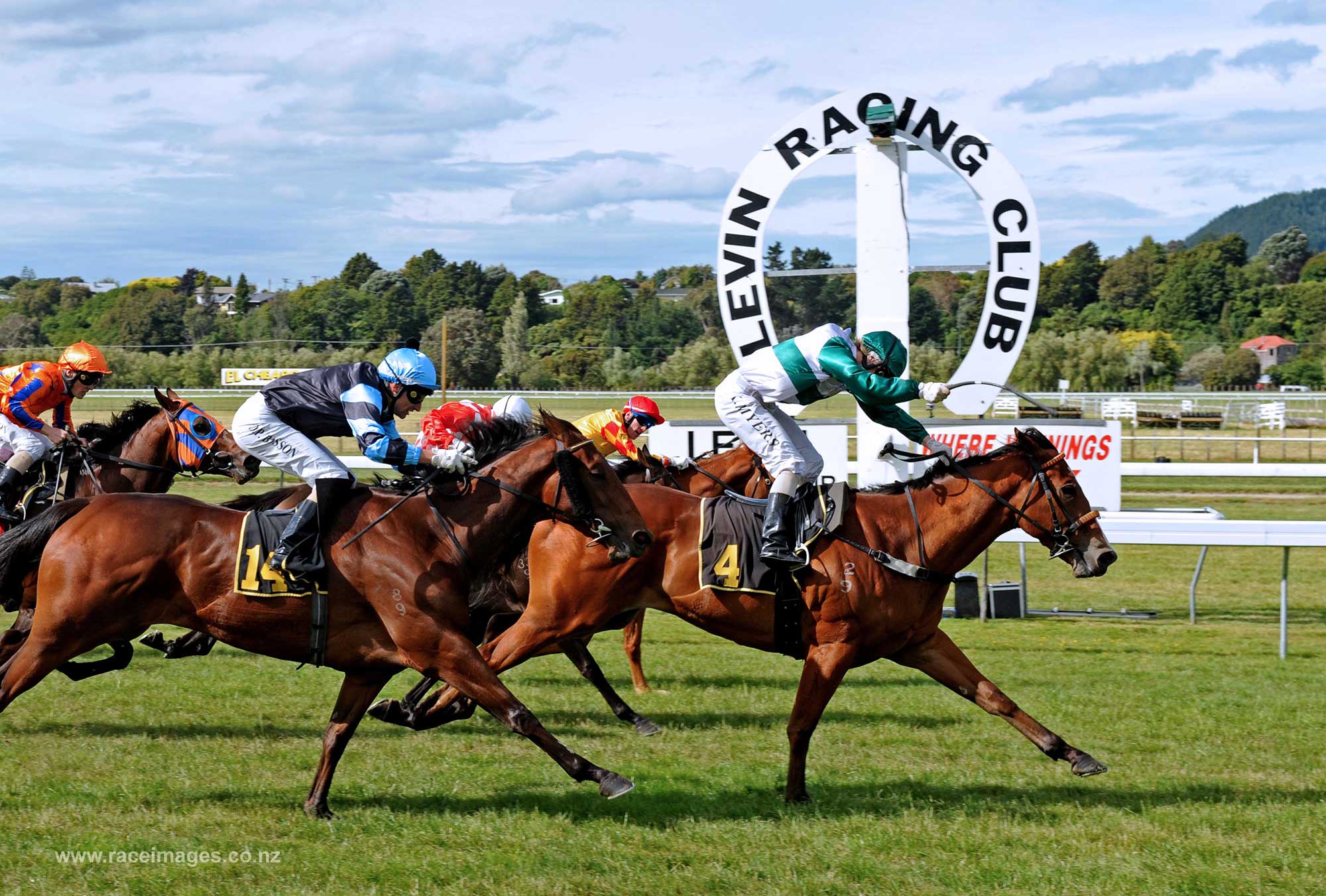 Nau mai, haere mai. - Ōtaki-Māori Racing Club